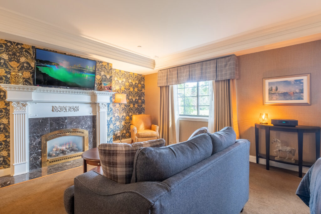 Rooms | Red Coach Inn – Historic Bed & Breakfast in Niagara Falls, NY